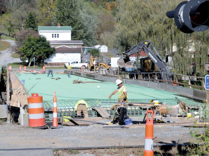 Work Continues on Junior Bridge | News, Sports, Jobs - The Intermountain